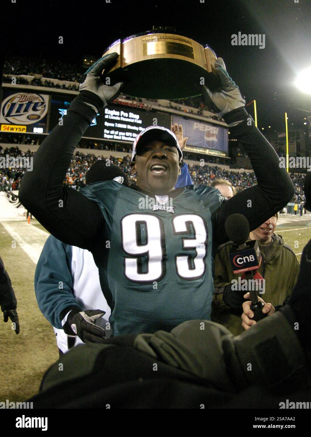 Philadelphia, United States. 23rd Jan, 2005. Jevon Kearse of the ...