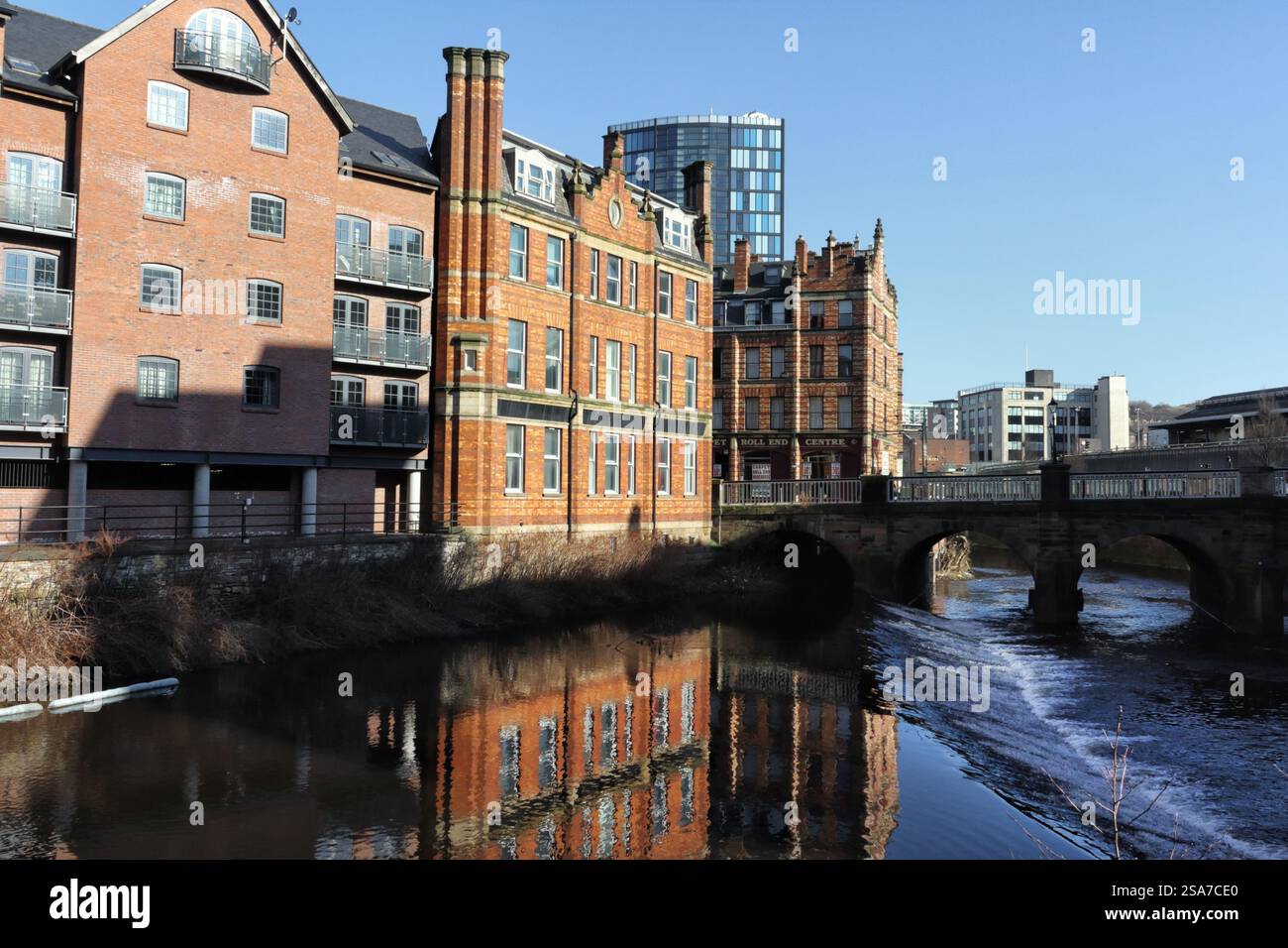 Ladys Bridge Weir and River Don in Sheffield England UK, city centre ...