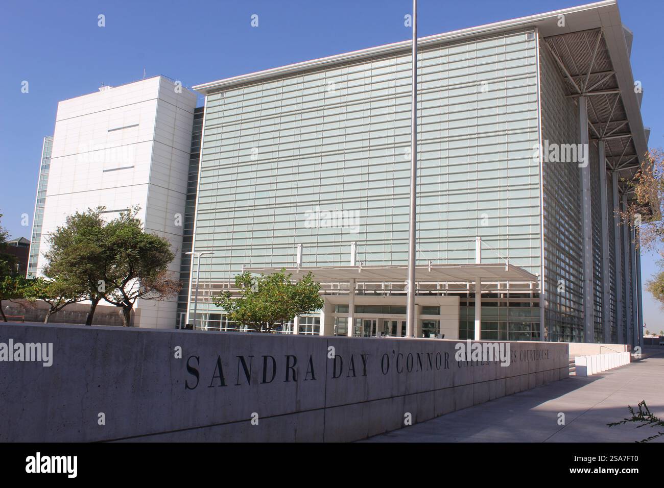 Us courthouse phoenix hi-res stock photography and images - Alamy