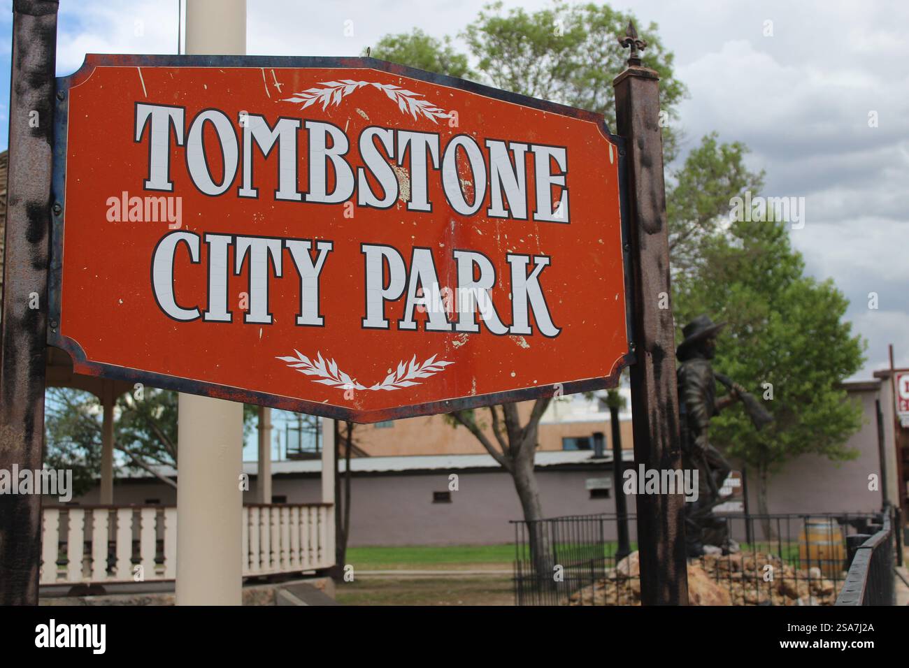 City of tombstone hi-res stock photography and images - Alamy