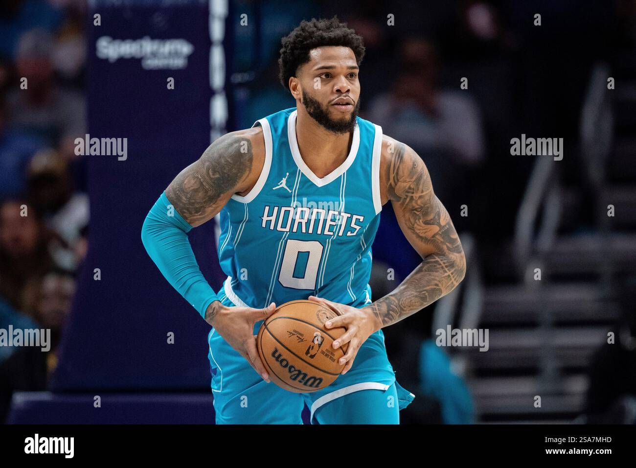 Charlotte Hornets forward Miles Bridges (0) plays against the Los ...