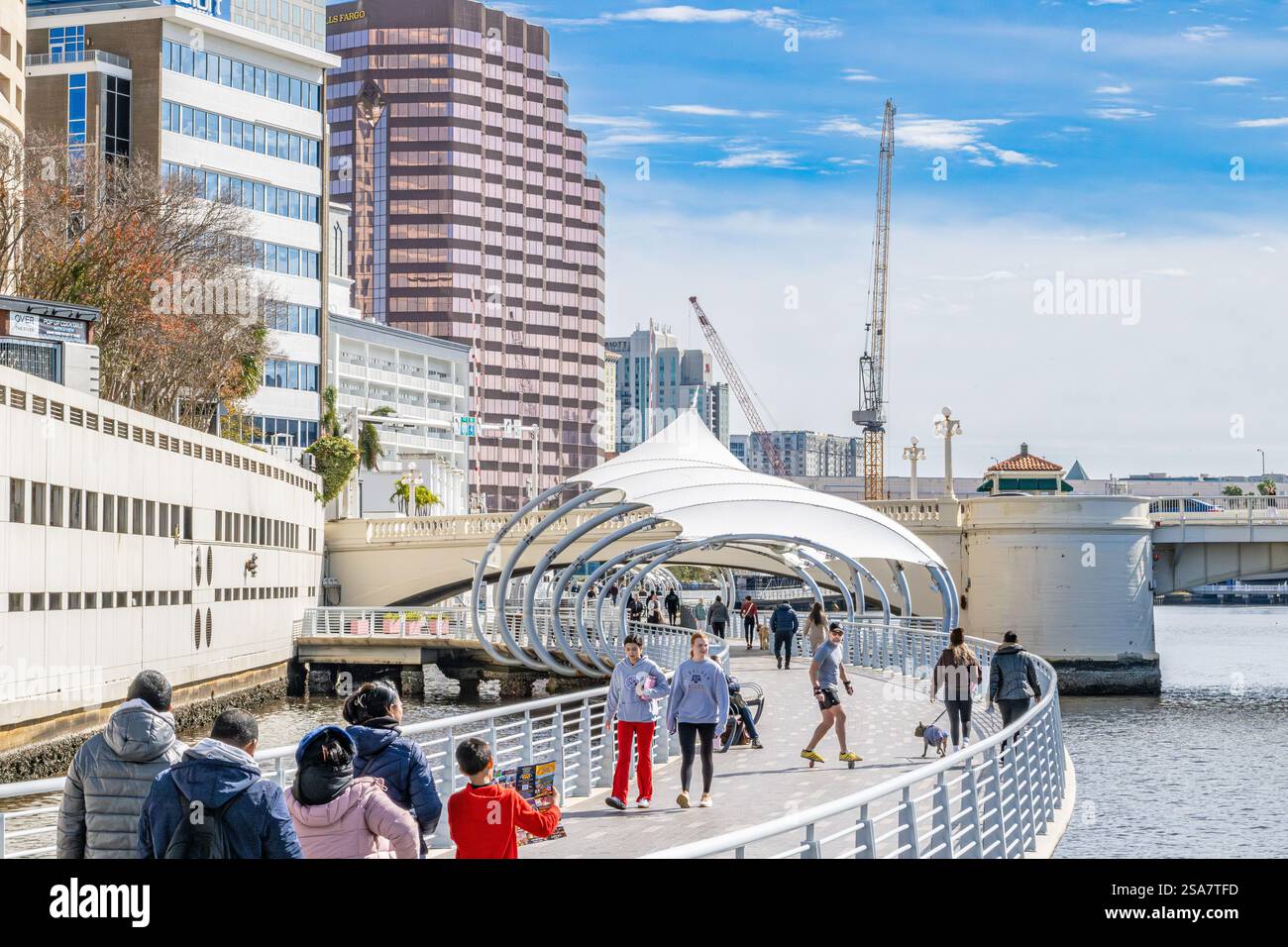 Tampa Bay riverwalk running and walkers exercising - Tampa Hillsborough ...