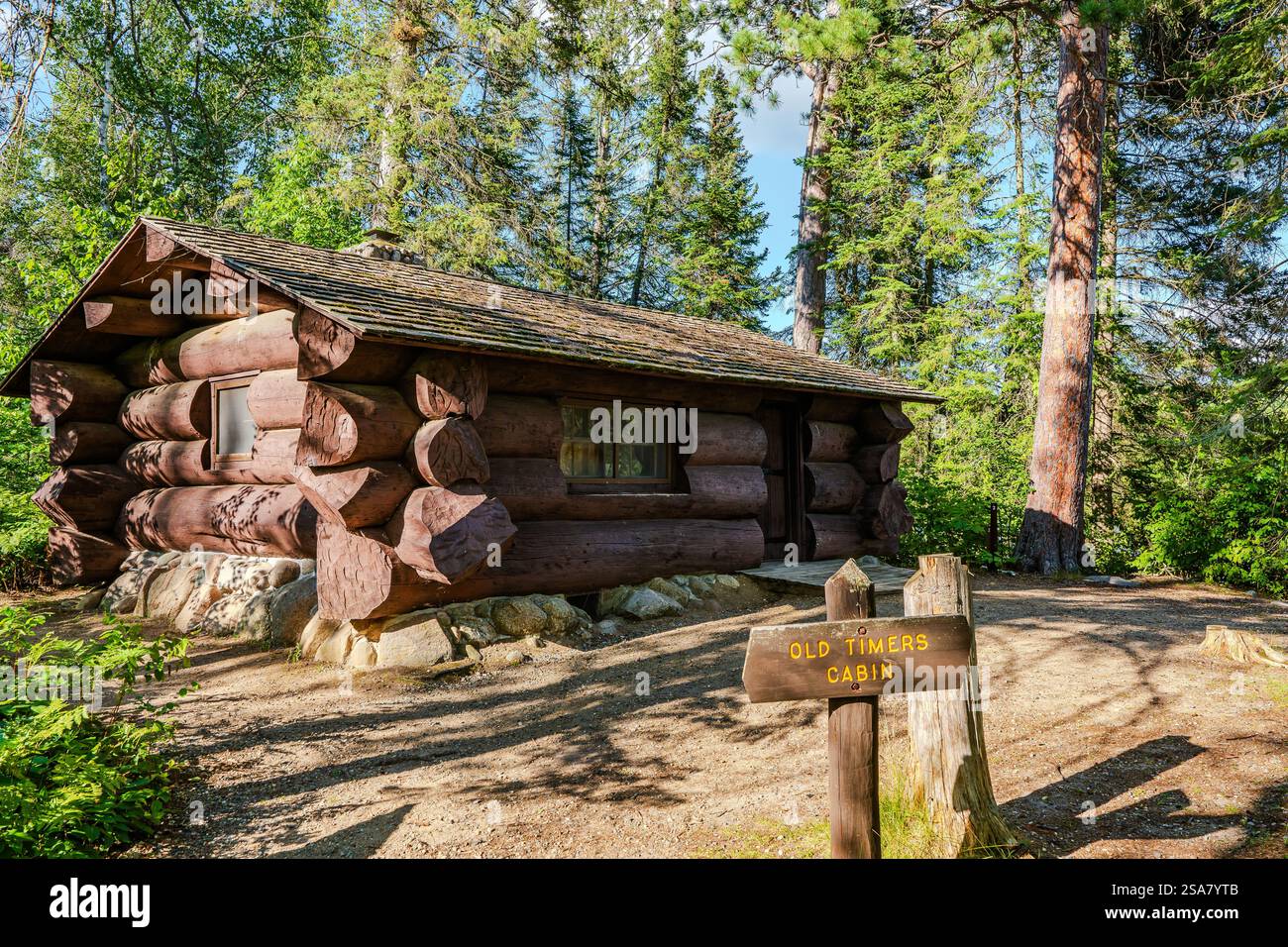 Old timers cabin hi-res stock photography and images - Alamy