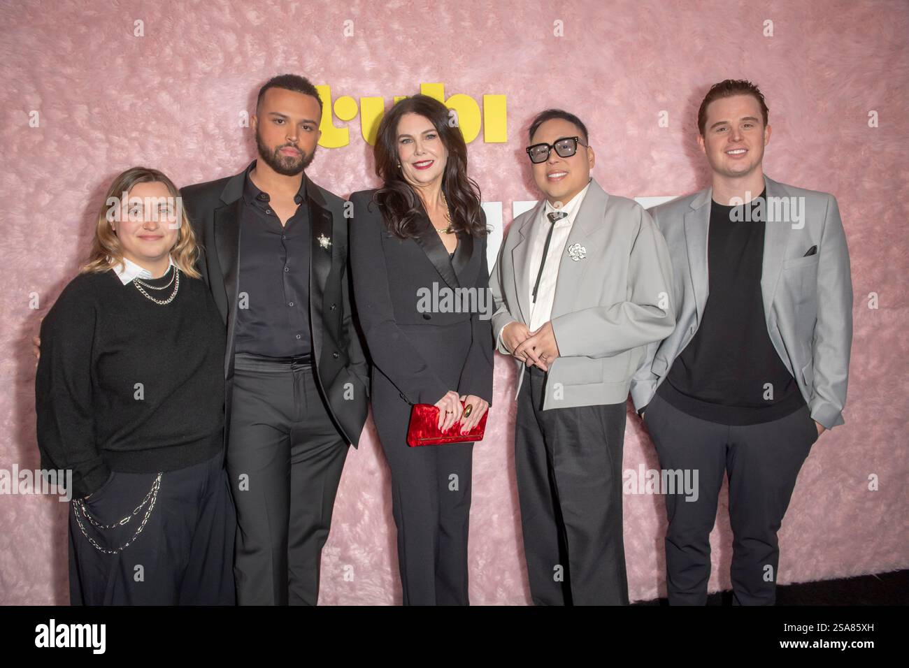 (L-R) Anna Bezahler, Spencer Stevenson, Lauren Graham, Nico Santos and ...