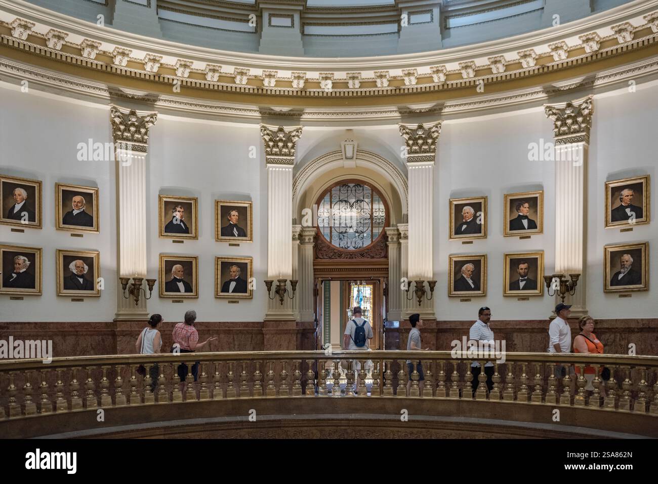 Presidendial portrait gallery hi-res stock photography and images - Alamy