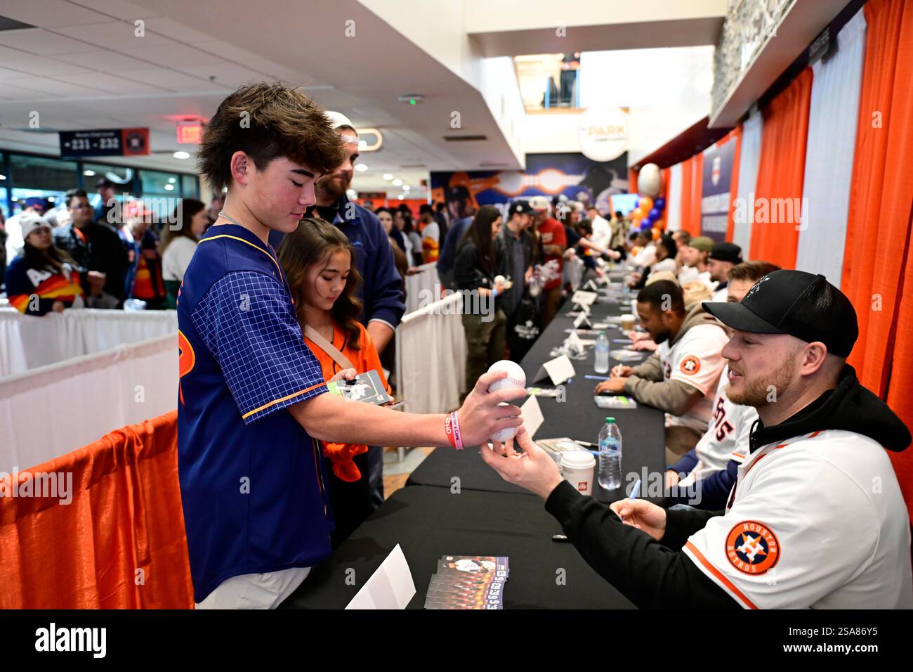 Fans meeting the players and getting autographs during the 2025 Houston ...