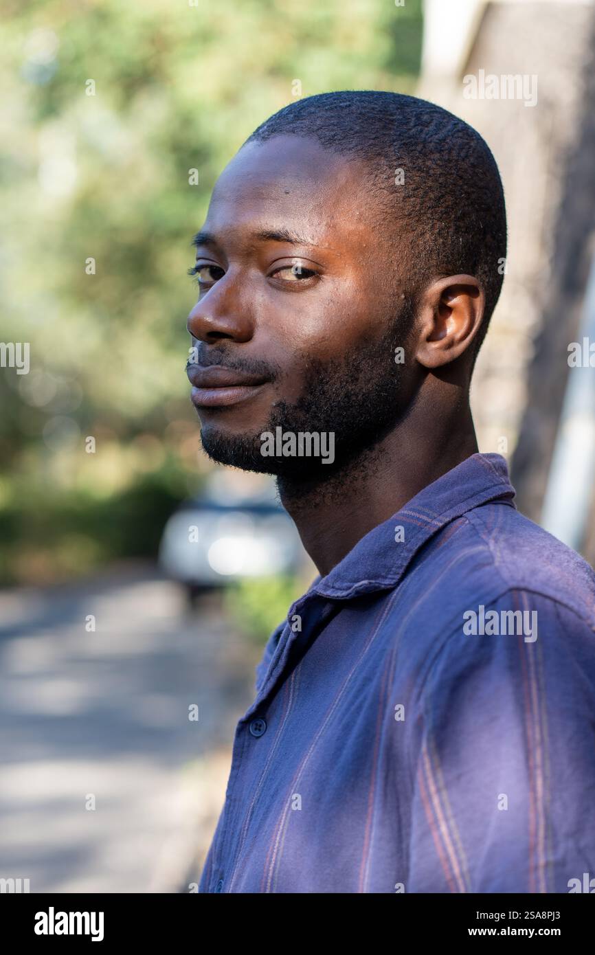 Dark facial features hi-res stock photography and images - Alamy