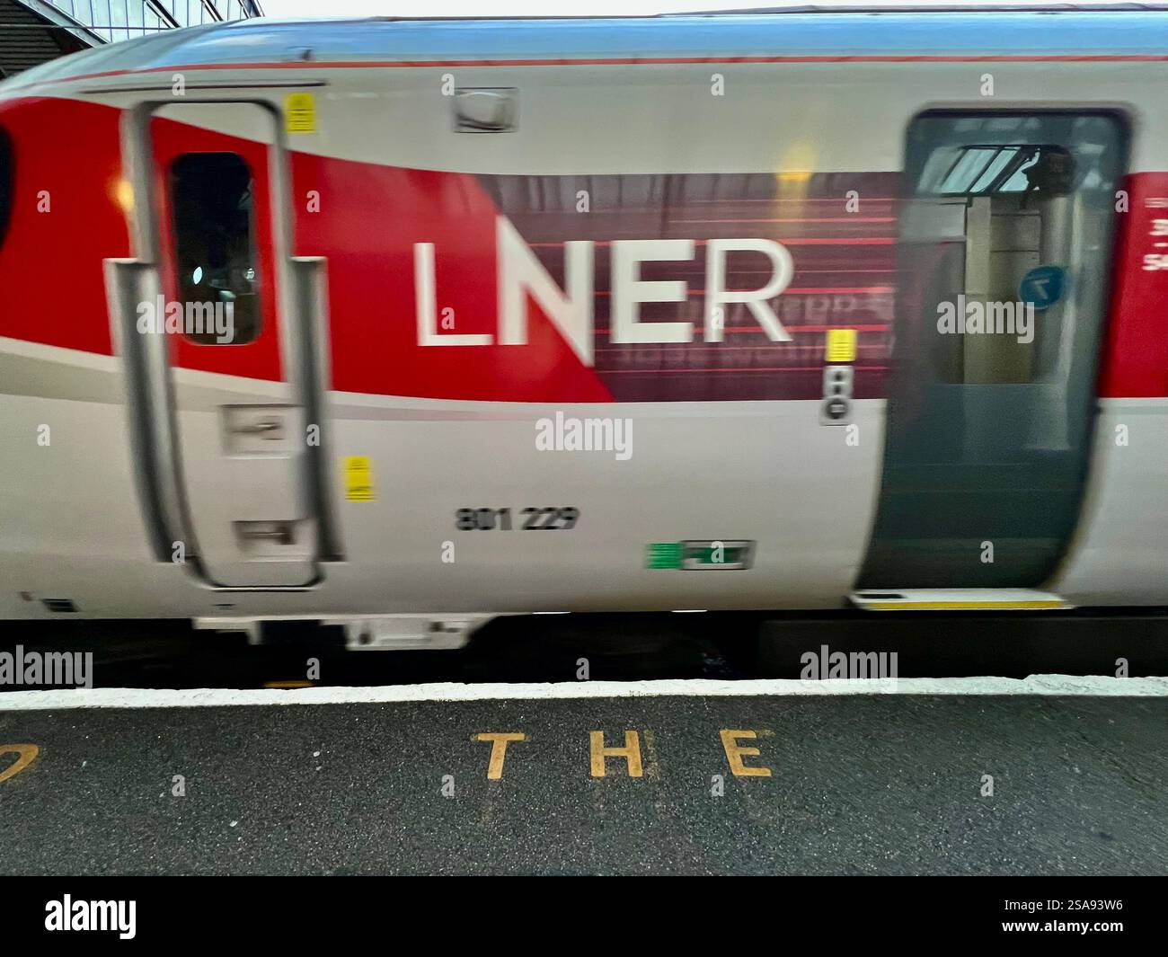 Uk Railway Network - LNER Azuma Train Stock Photo - Alamy