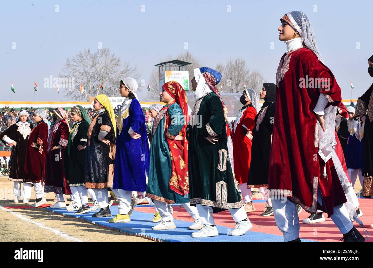 76th Indian Republic Day Celebration In Kashmir Students taking part ...