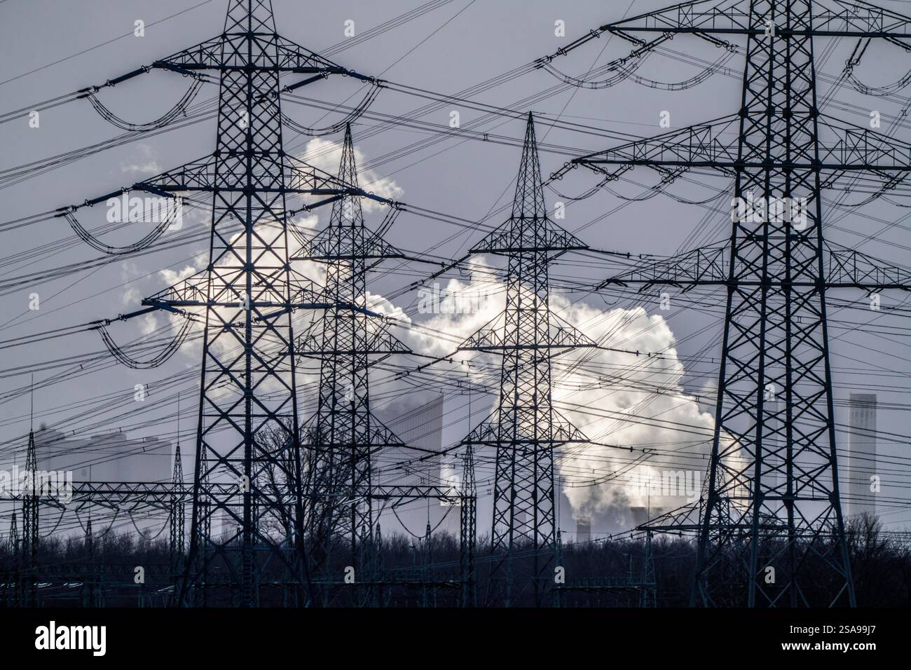 RWE Power Lignite Power station Niederaußem, high-voltage pylons, power ...