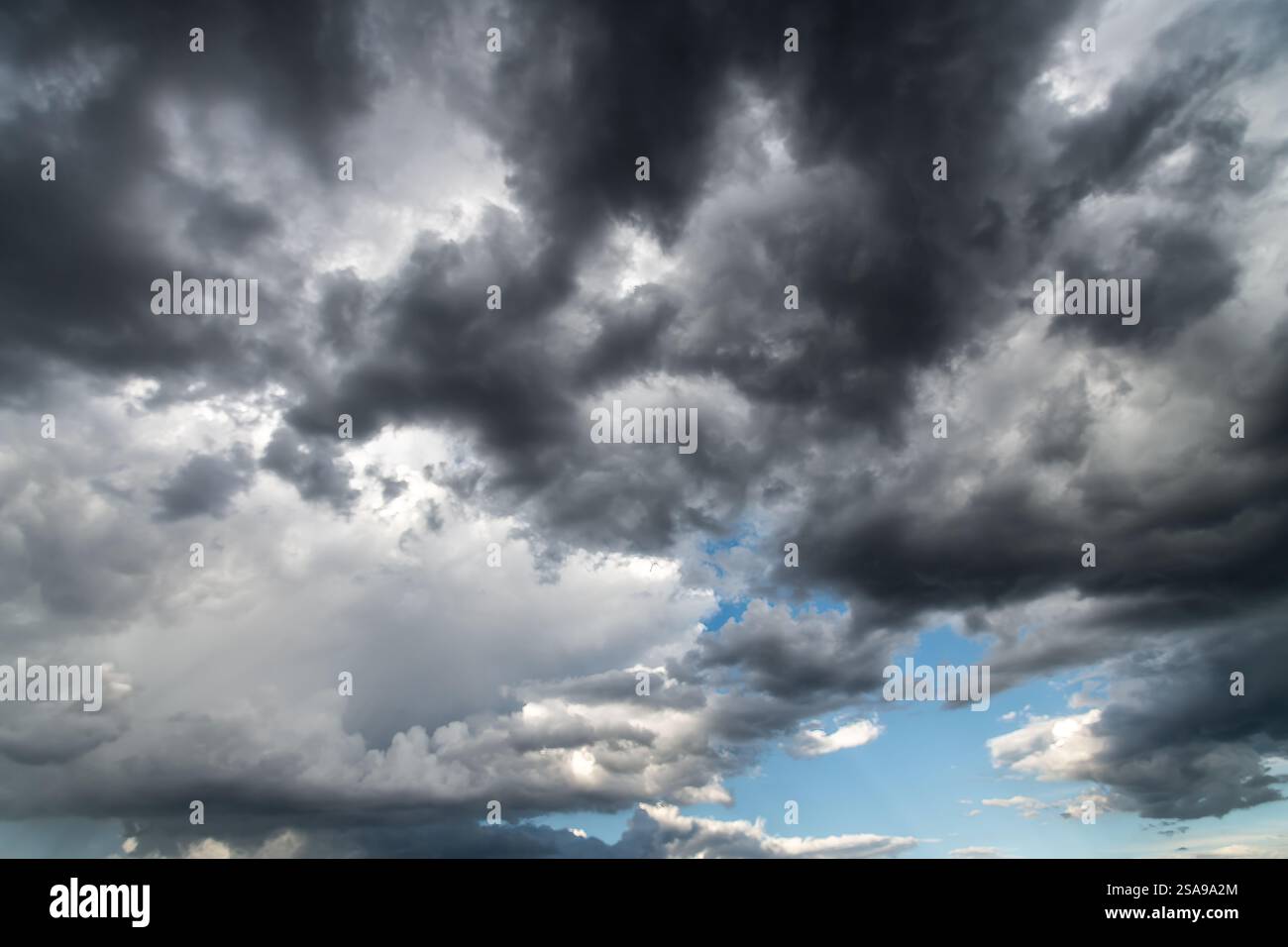 Rolling early evening storms in the sky over Blayney in the Central West of NSW, Australia Stock ...