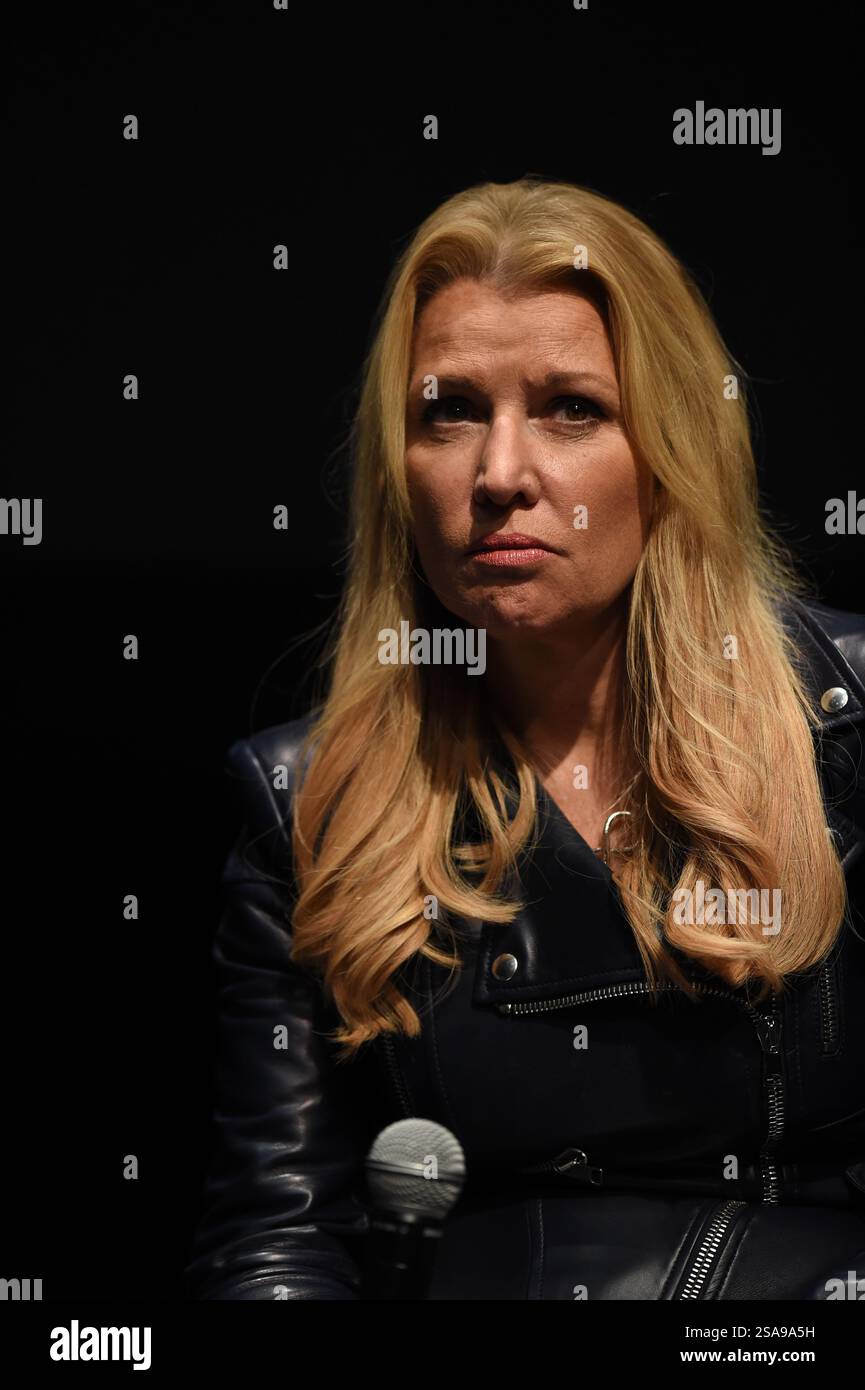 Ww international ceo hi-res stock photography and images - Alamy