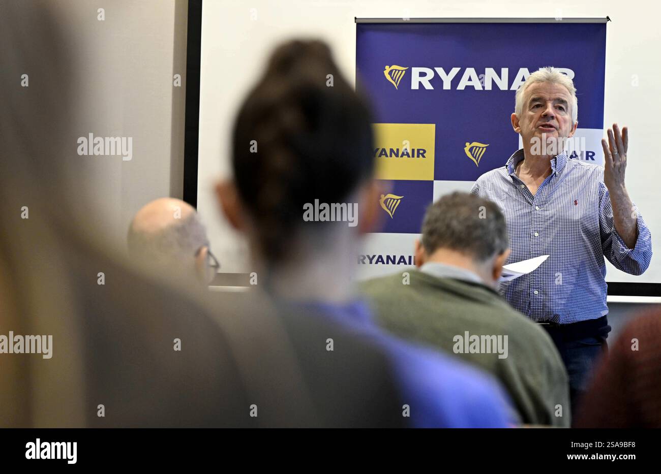 Brussels, Belgium. 29th Jan, 2025. Ryanair CEO Michael O'Leary gestures ...