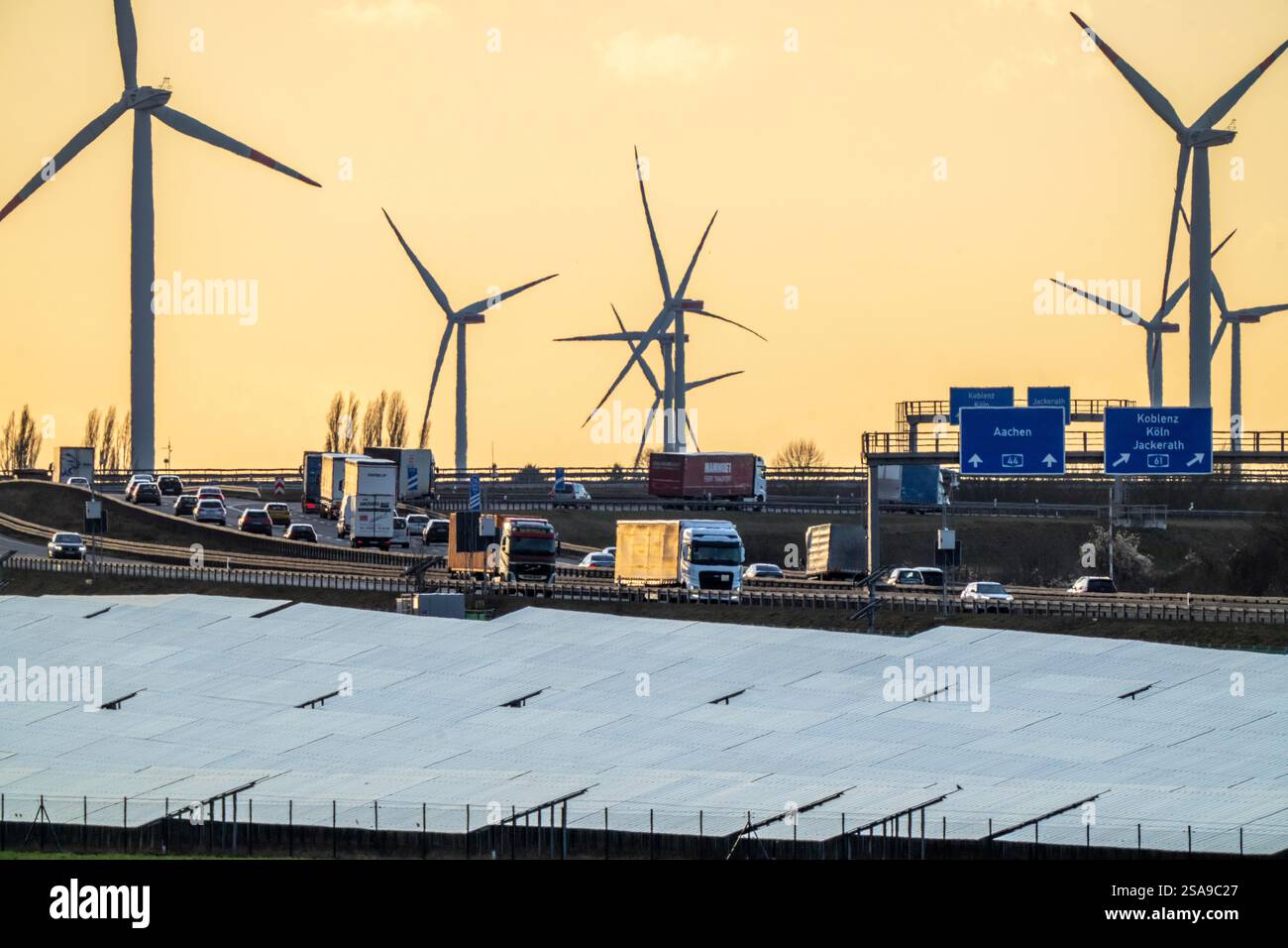 20 MWp ground-mounted photovoltaic system, from RWE, with over 36,600 ...