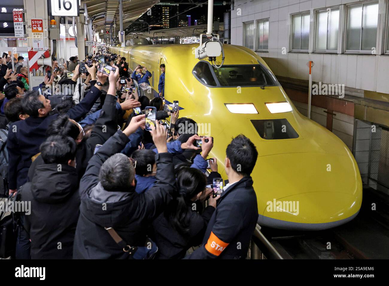 Doctor Yellow, a series of high-speed diagnostic trains, arrives at ...