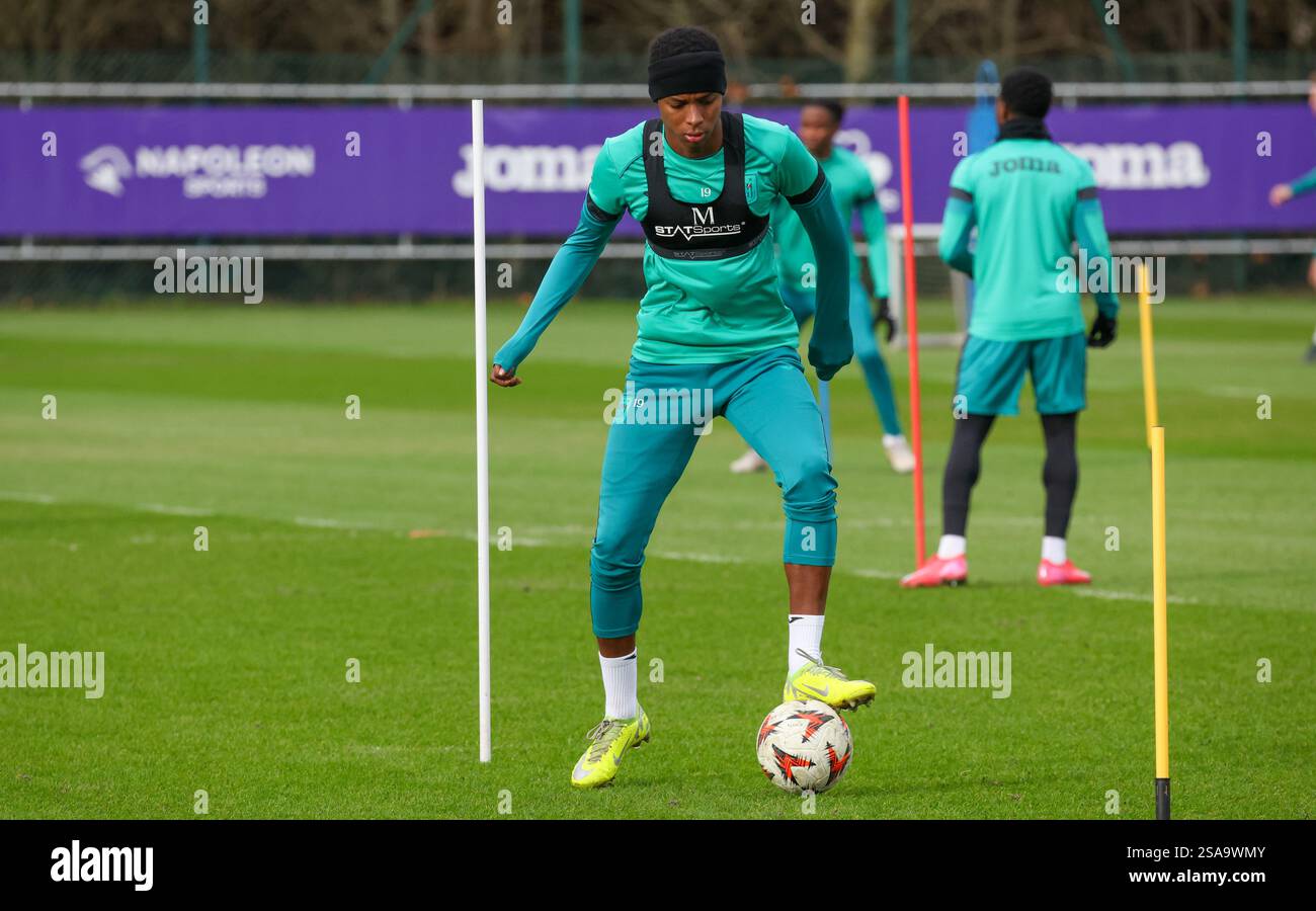 Brussels, Belgium. 29th Jan, 2025. Anderlecht's Nilson Angulo pictured ...