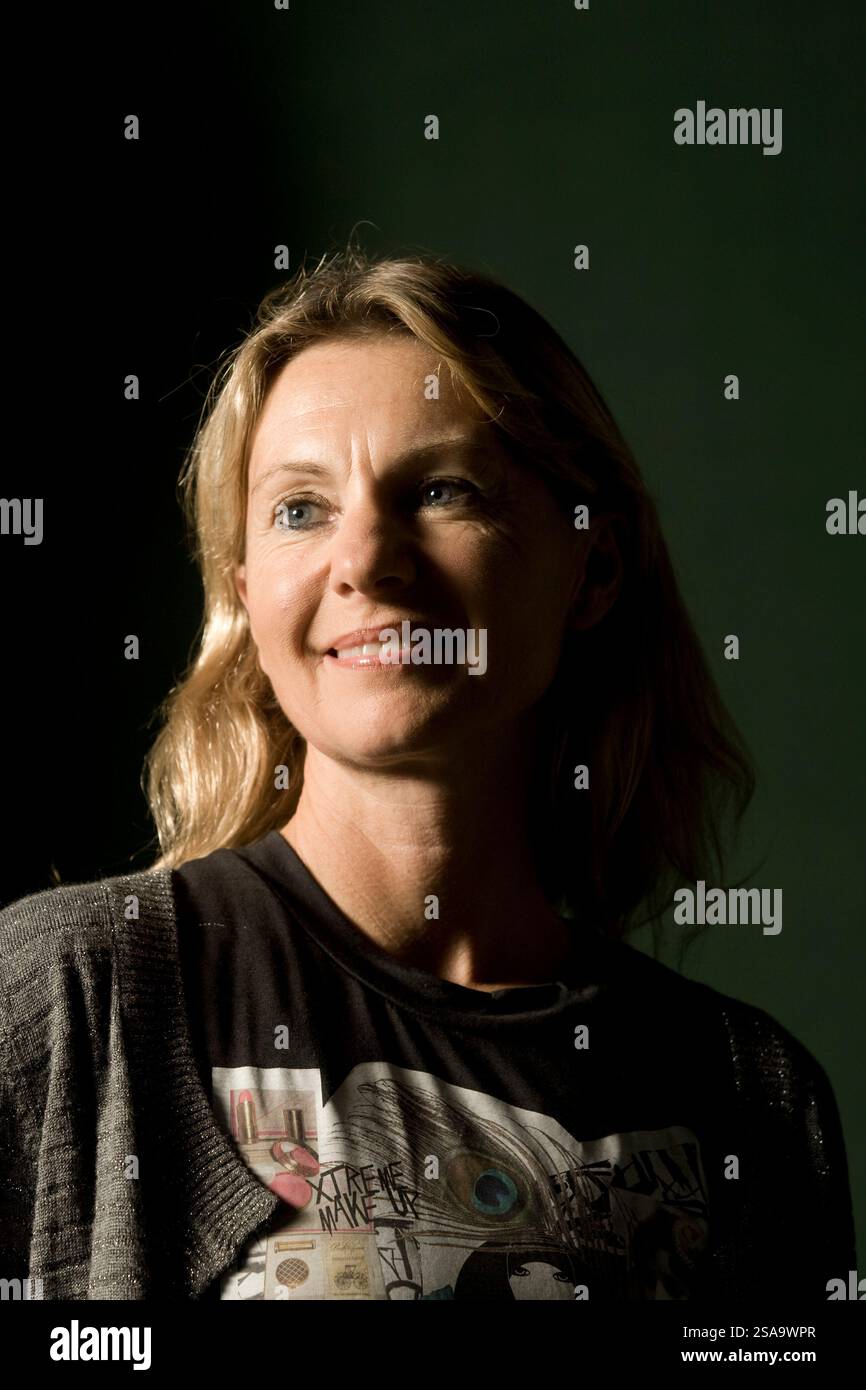 Labyrinth books hi-res stock photography and images - Alamy