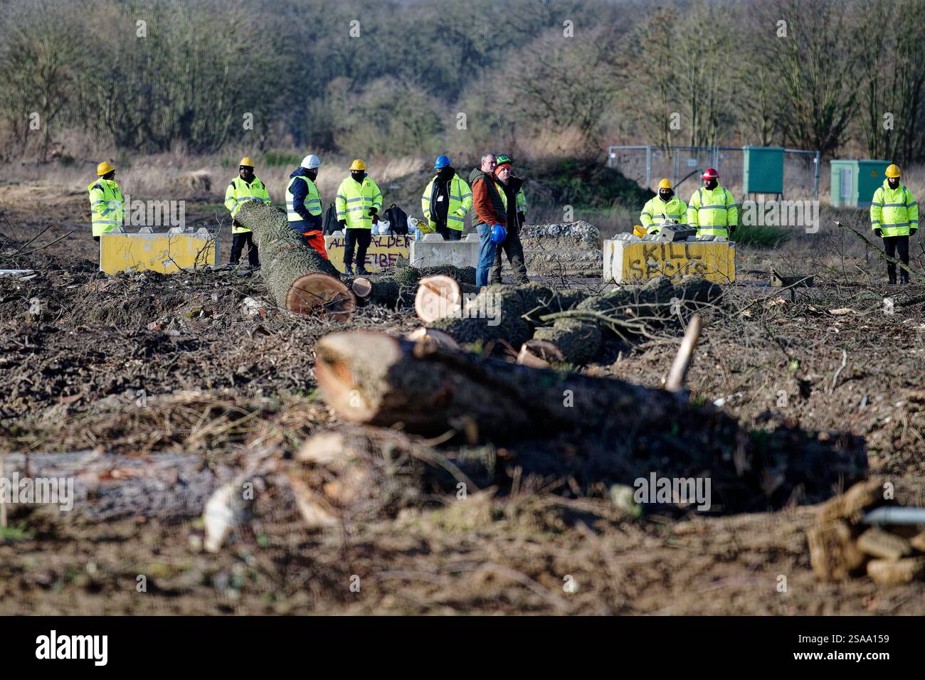 Kerpen, Germany. 29th Jan, 2025. RWE Power plant security staff ...