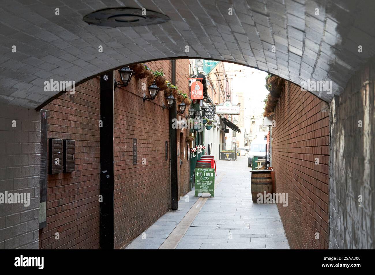 pottingers entry part of the historic area of belfast entries belfast ...