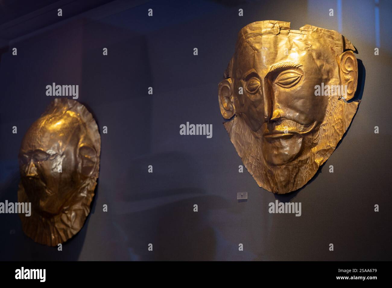 The Mask of Agamemnon, a gold funeral mask exhibited in the National ...
