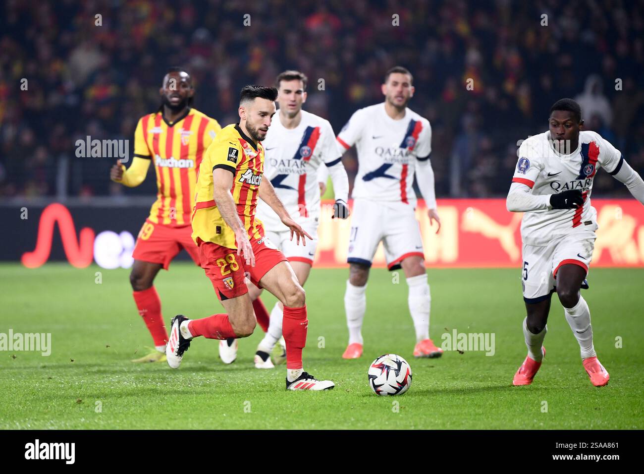 28 Adrien THOMASSON (rcl) during the Ligue 1 MCDonald's match between ...