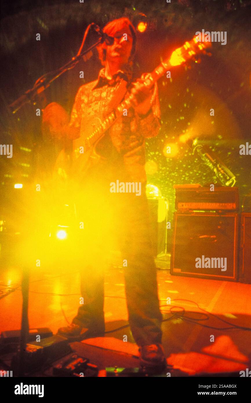 TIM WHEELER, ASH, CONCERT, 1996: Tim Wheeler of the indie rock band Ash ...