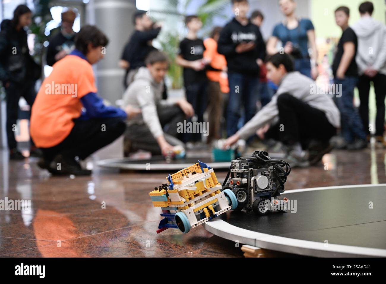 Robogames robot competition at the Faculty of Applied Informatics ...
