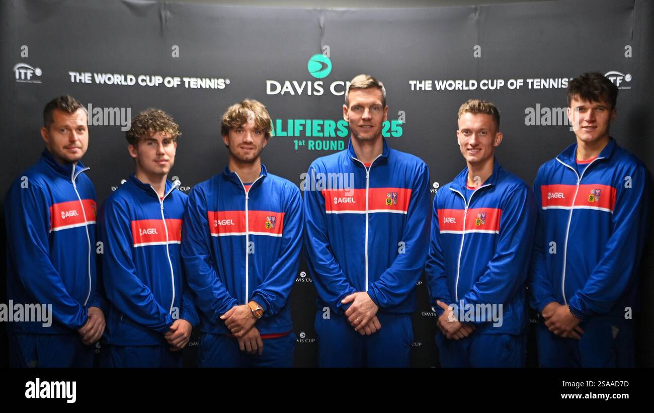 Ostrava, Czech Republic. 29th Jan, 2025. From left Czech tennis players ...