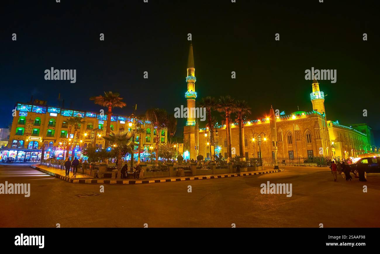 Hussein square old cairo cairo hi-res stock photography and images - Alamy