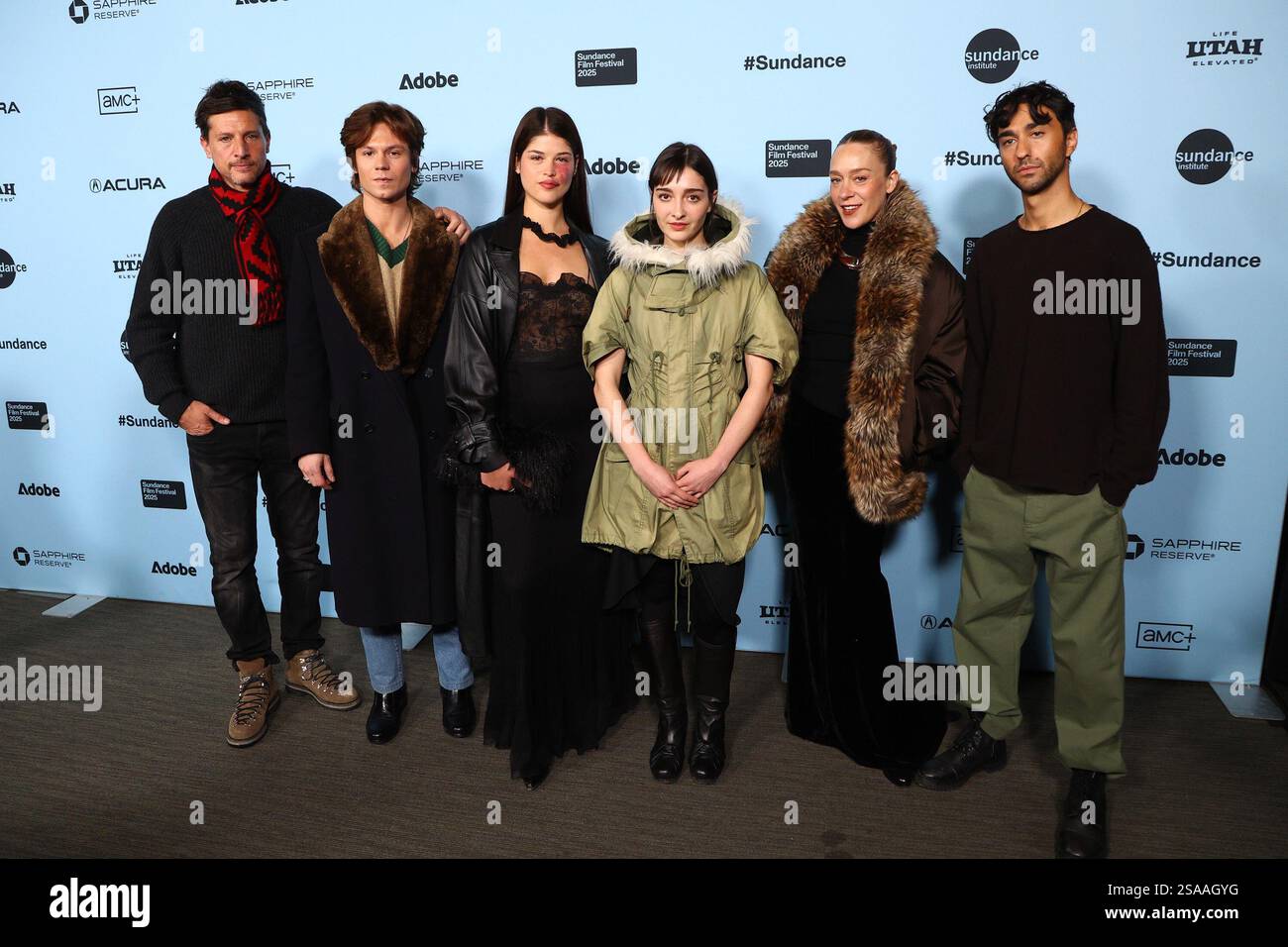 Ut. 28th Jan, 2025. Simon Rex, Joe Apollonio, Camila del Campo, Amalia ...