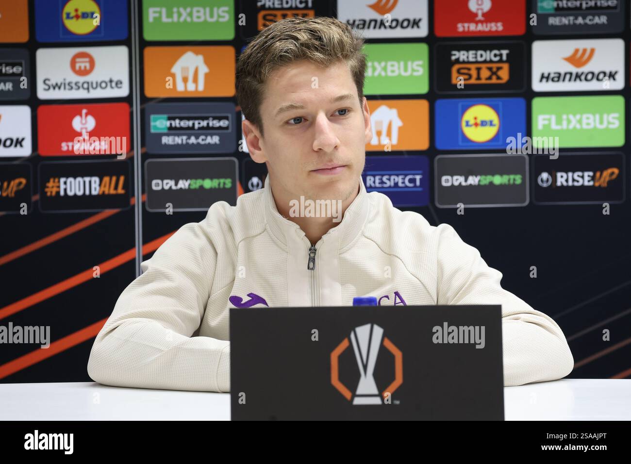 Brussels, Belgium. 29th Jan, 2025. Anderlecht's Yari Verschaeren ...