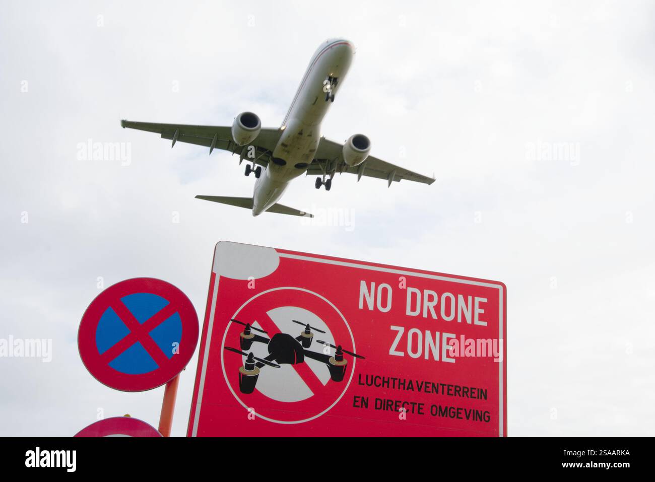 High-Flying Contradiction: Plane Passes Over 'No Drone Zone' Sign with ...