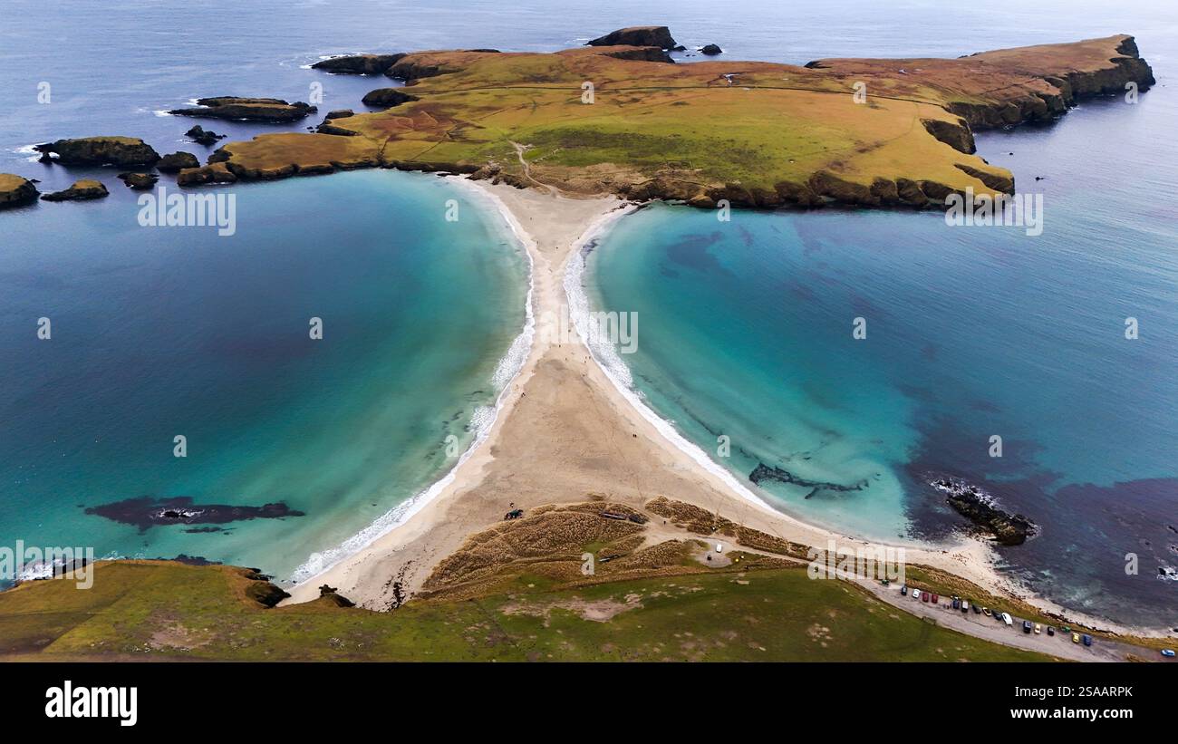 St Ninian's Isle tombolo, the largest active sand tombolo in the UK ...