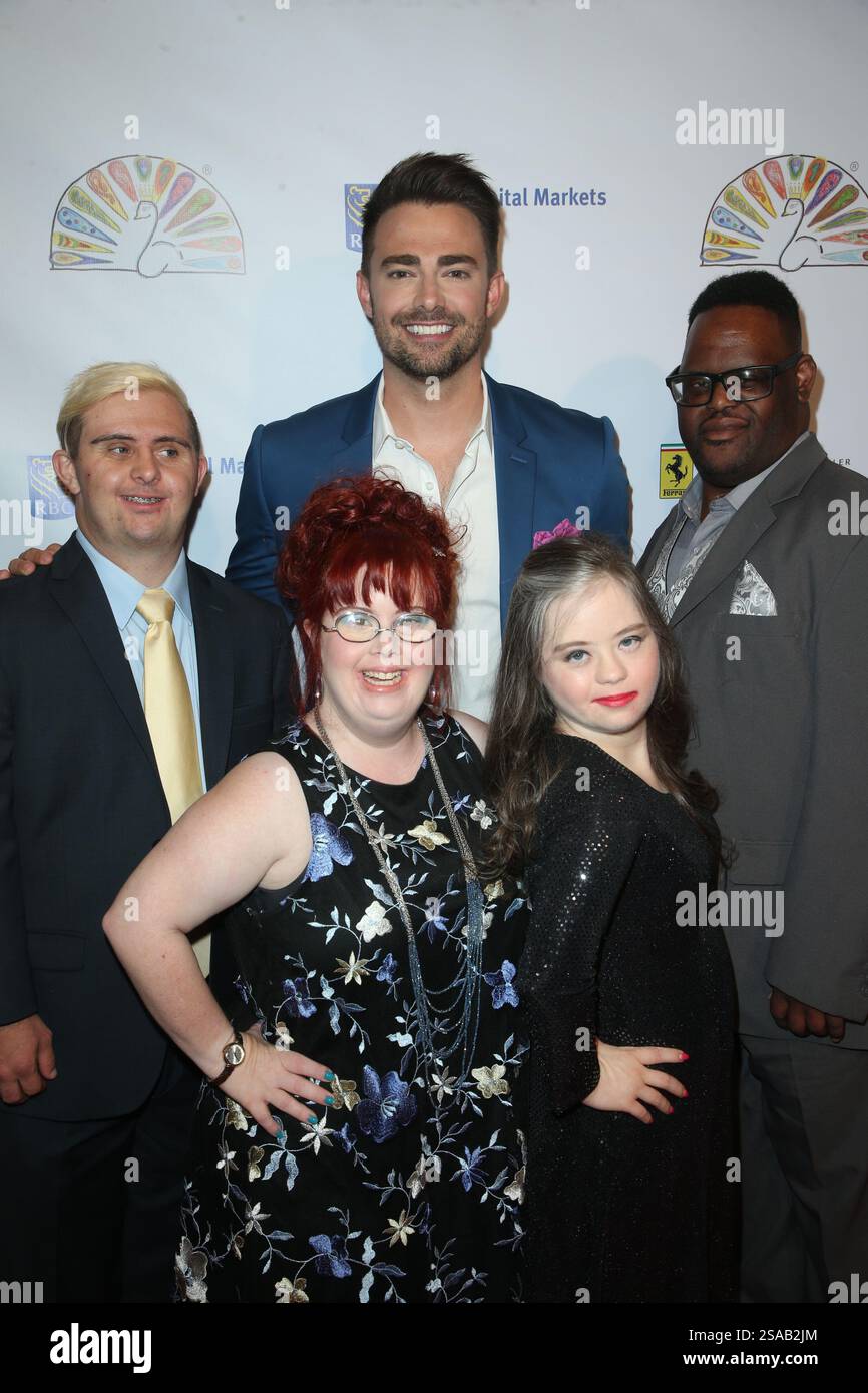 Jonathan Bennett, Stephen Ashmore, Rachel Osterbach, Megan Bomgaars ...