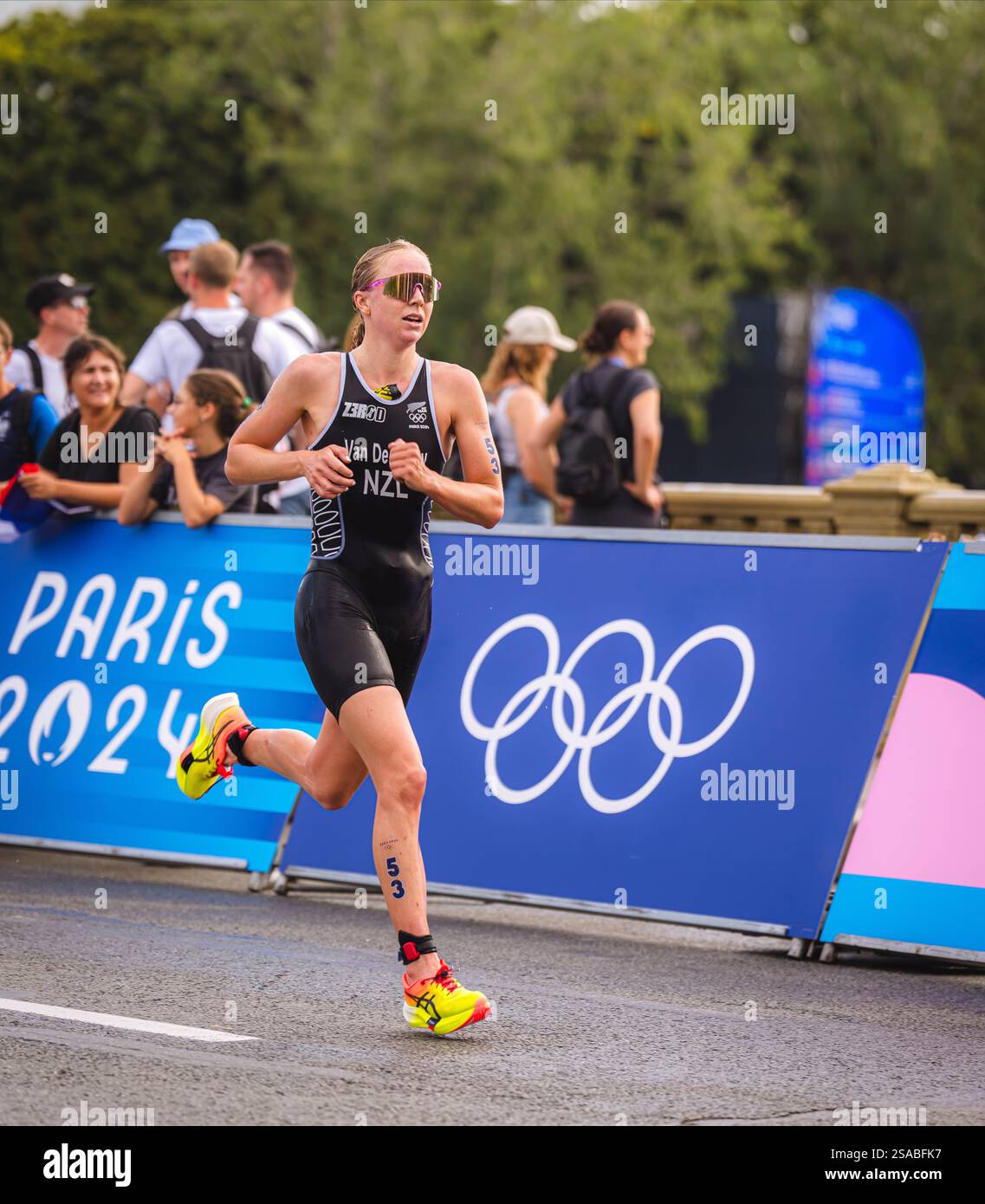 Nicole van der Kaay participating in the triathlon at the Paris 2024 ...