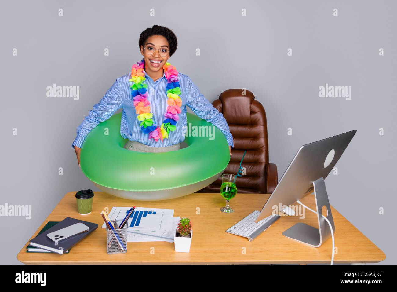 Inflatable pool office desk hi-res stock photography and images - Alamy
