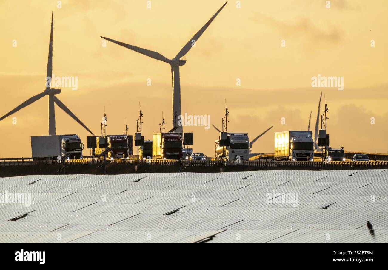 20 MWp ground-mounted photovoltaic system, from RWE, with over 36600 ...