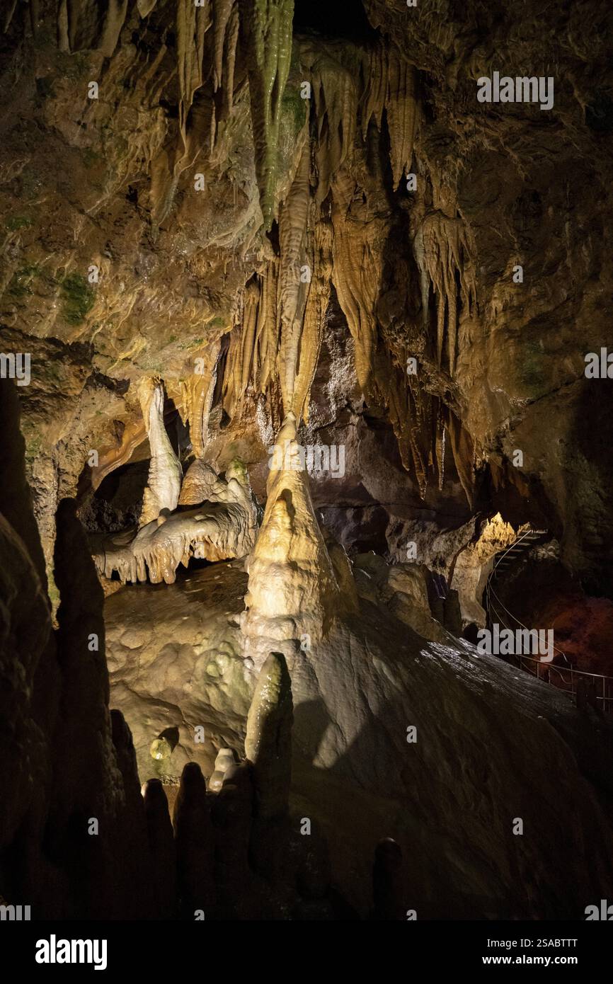Stalagmites and stalagtites in a cave, Devil's Cave Pottenstein ...