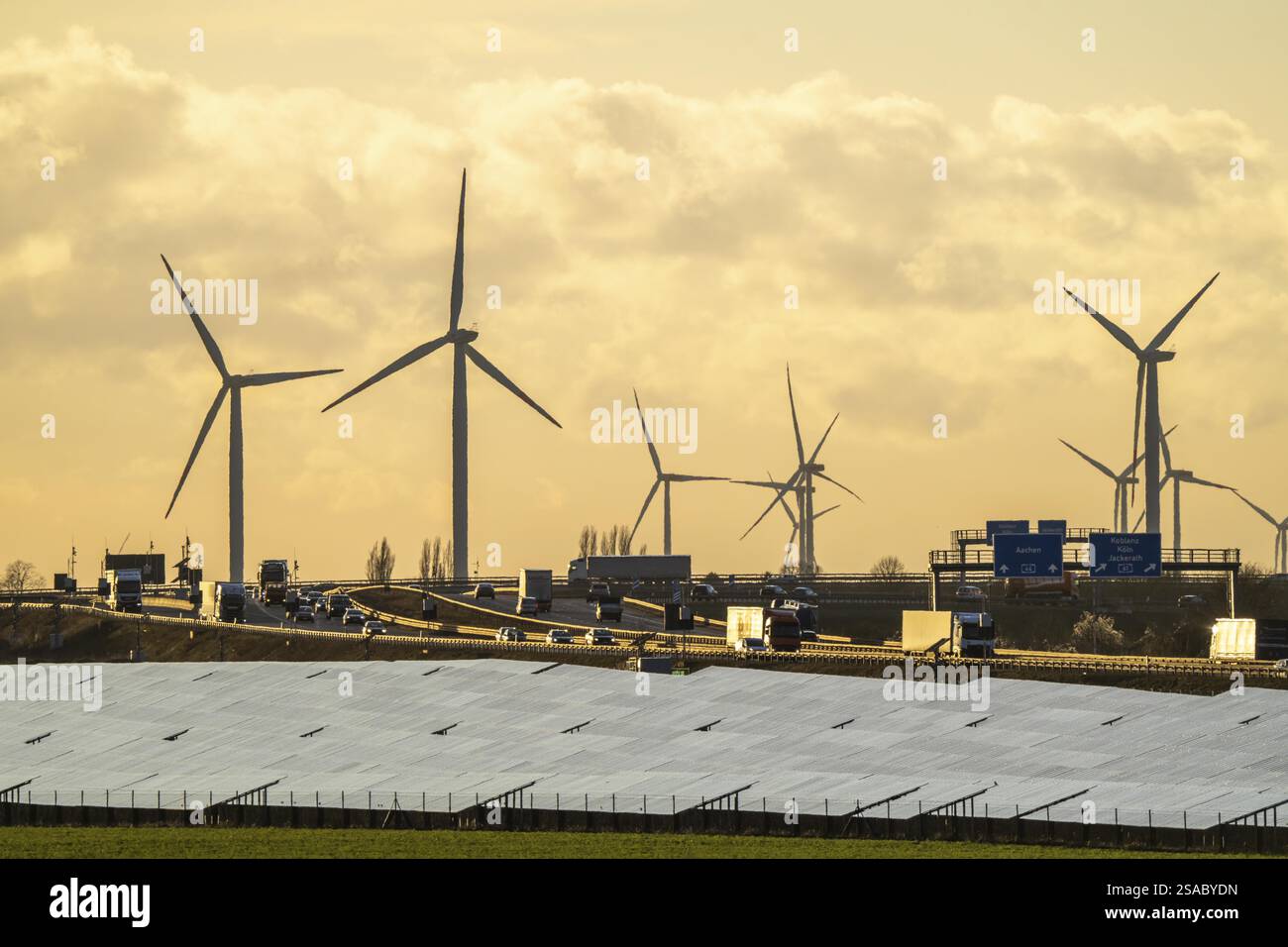 20 MWp ground-mounted photovoltaic system, from RWE, with over 36600 ...