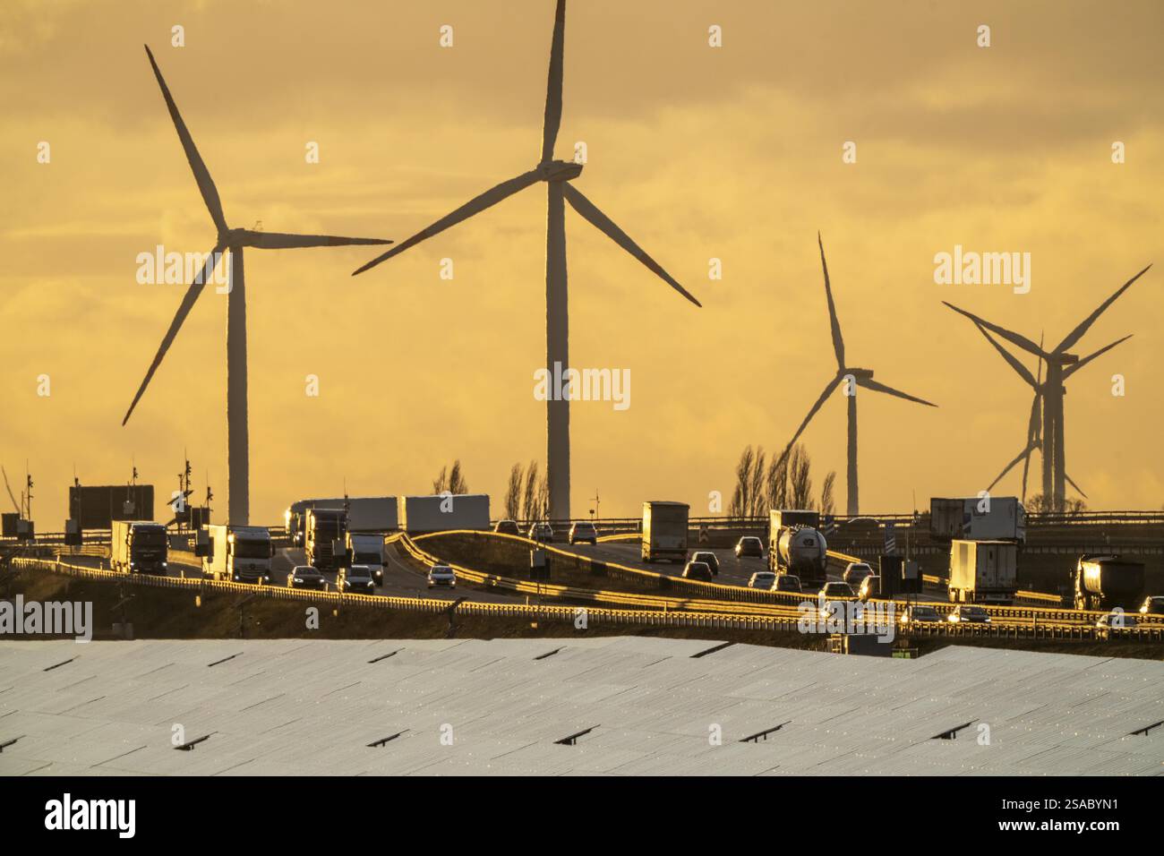 20 MWp ground-mounted photovoltaic system, from RWE, with over 36600 ...