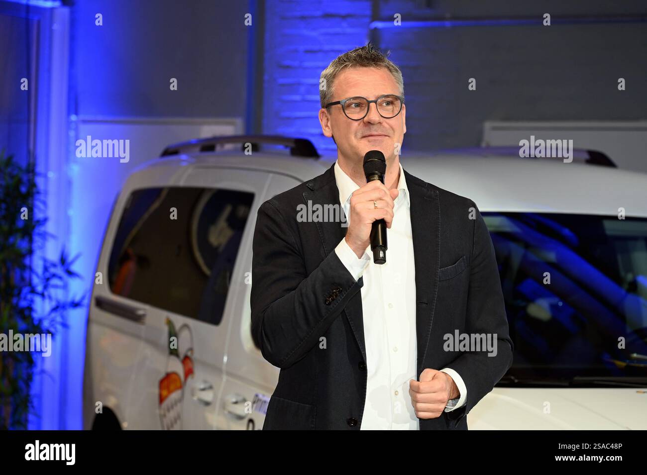 Ford Managing Direktor Christoph Herr bei Das Kölner Karneval ...