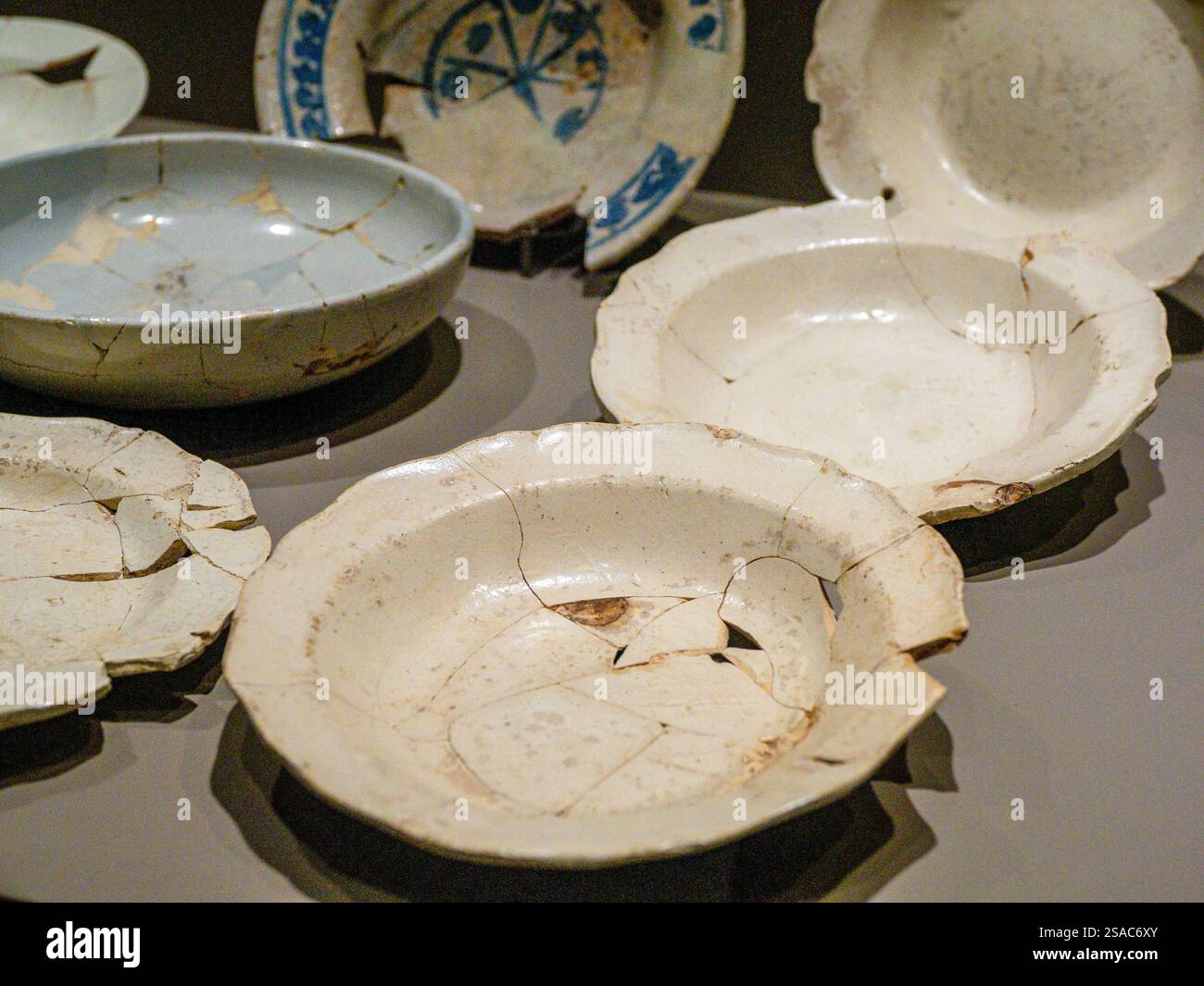 Ancient ceramics, Arkeologi Museoa, Aqueologico museum, Bilbao, Bizkaia ...
