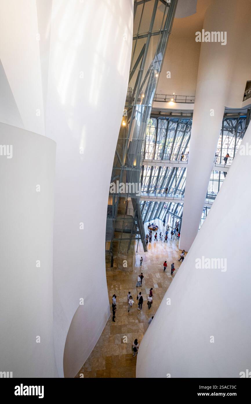 Interior curved walls, Guggenheim Museum Bilbao, 20th century, designed ...