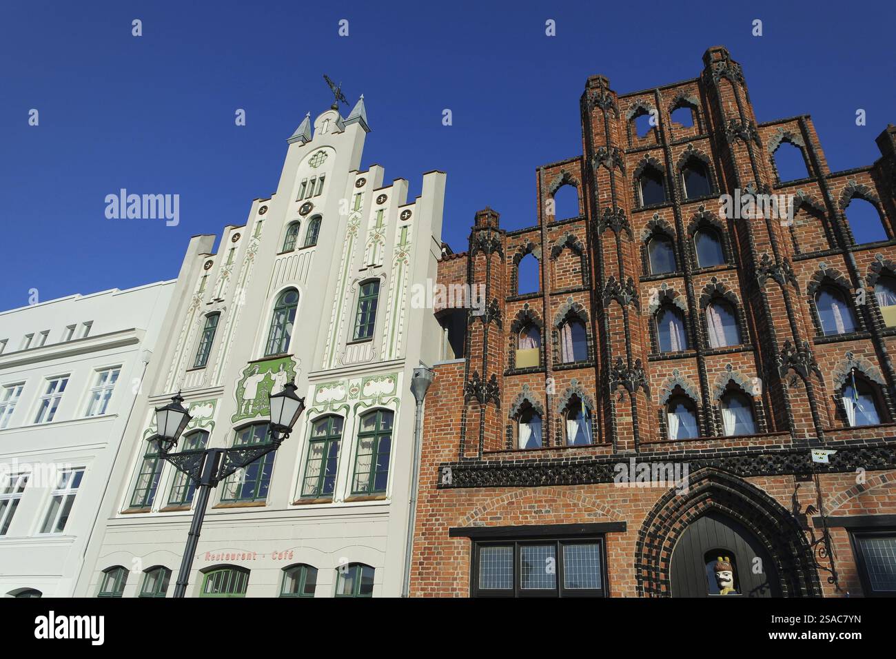 Old town architecture in Wismar Stock Photo - Alamy