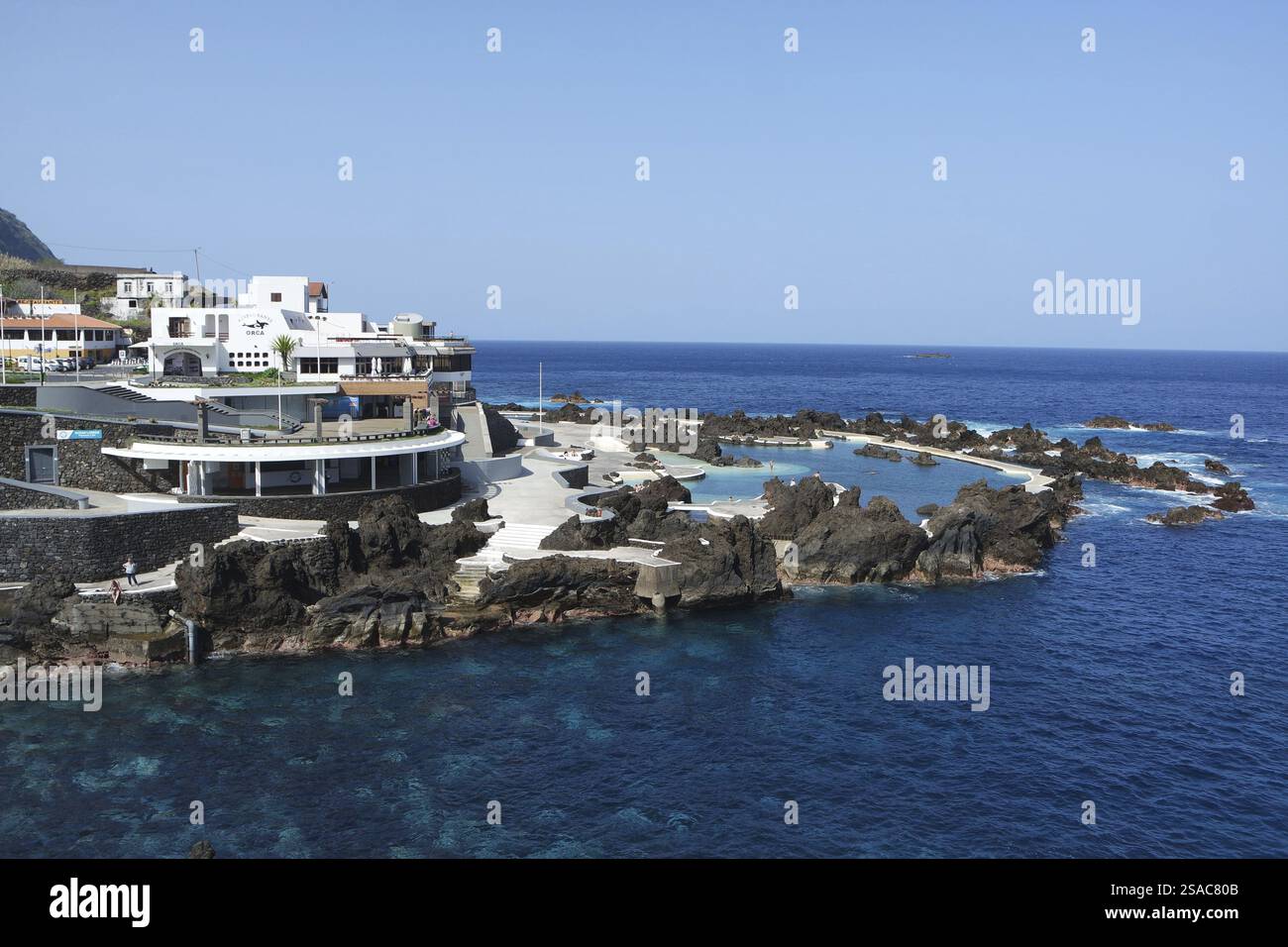 Volcanic lava swimming pool hi-res stock photography and images - Alamy