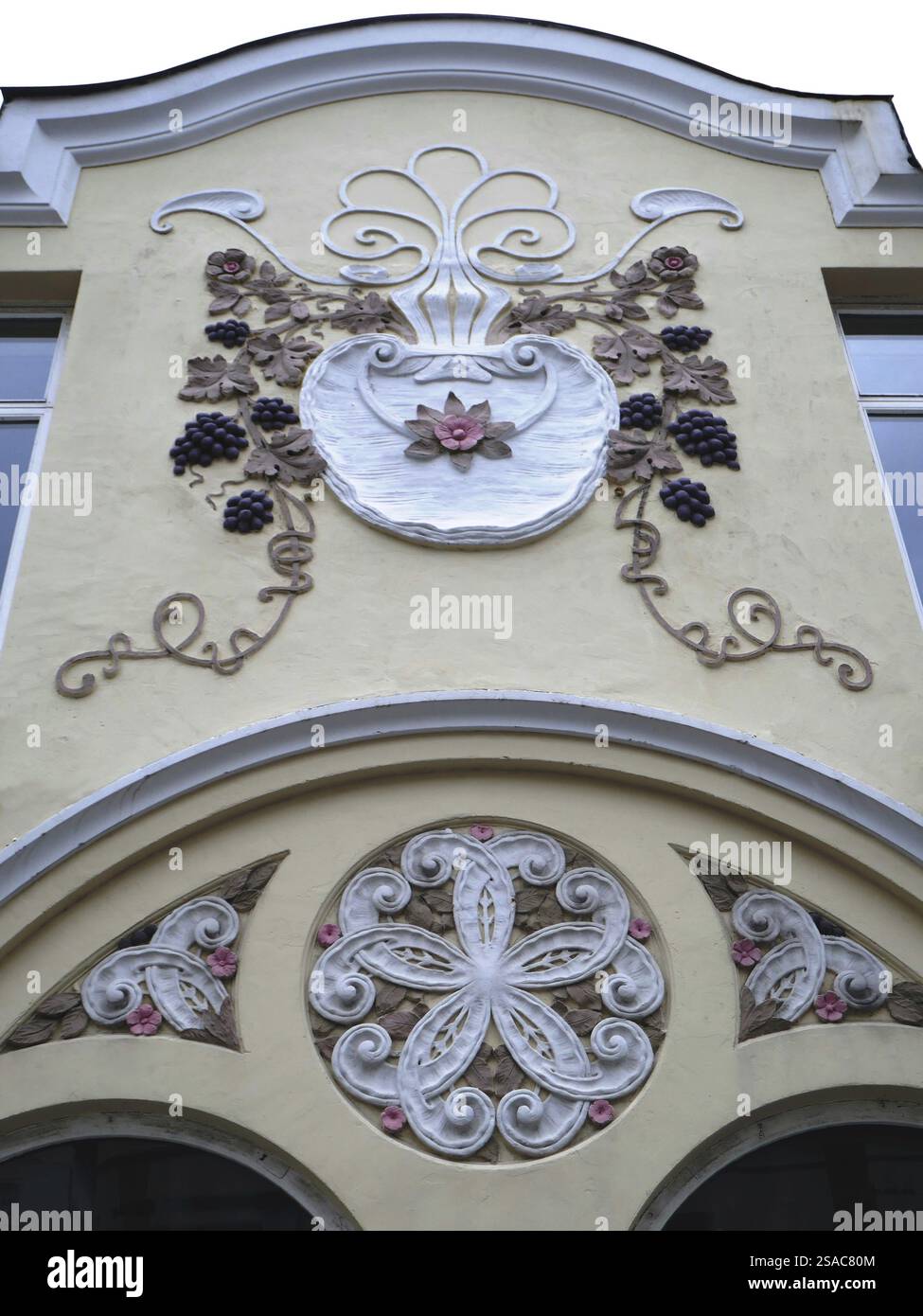 Faa ade paintings hi-res stock photography and images - Alamy