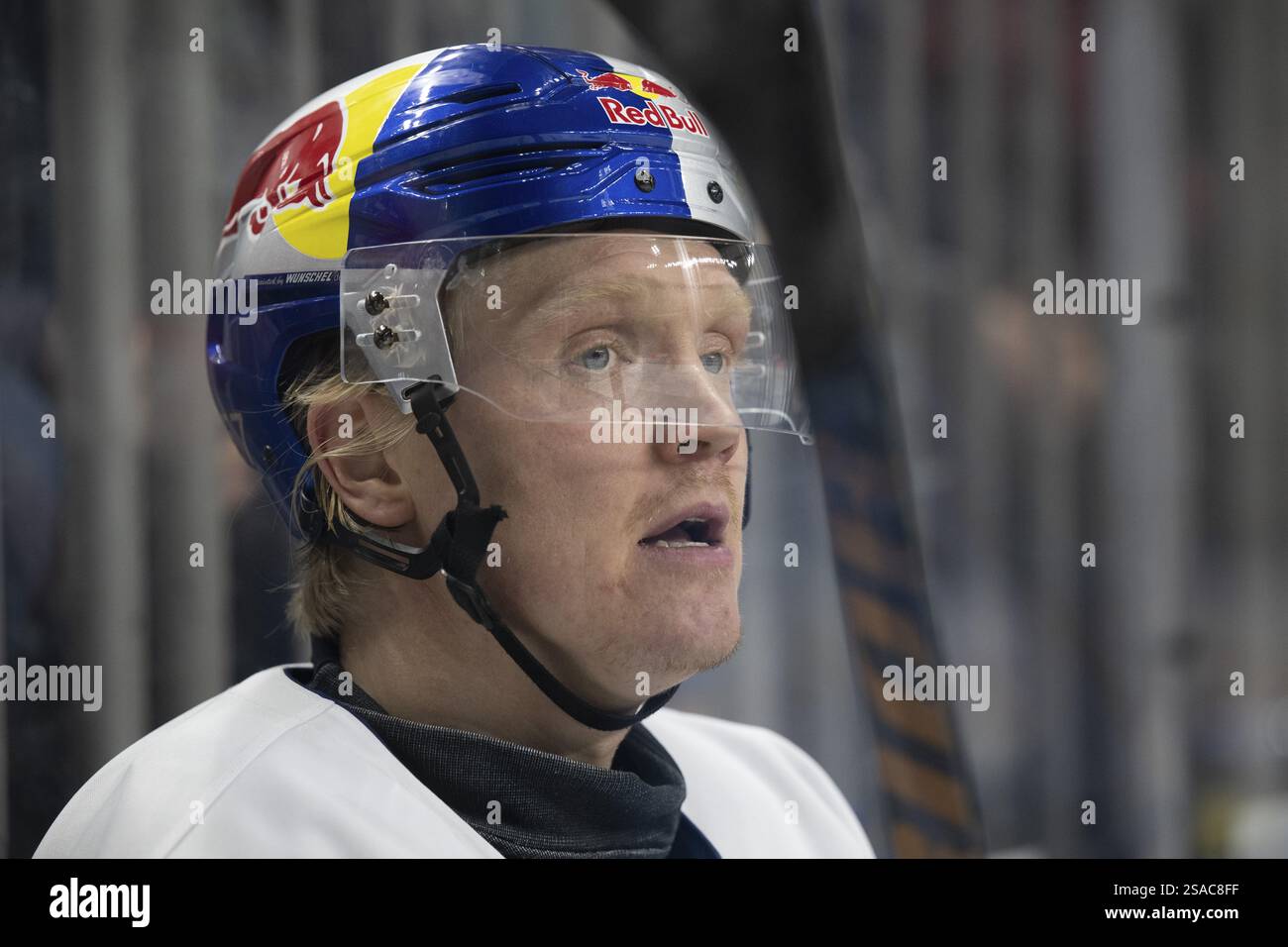 LanxessArena, Cologne, North Rhine-Westphalia, Emil Johansson (EHC Red ...