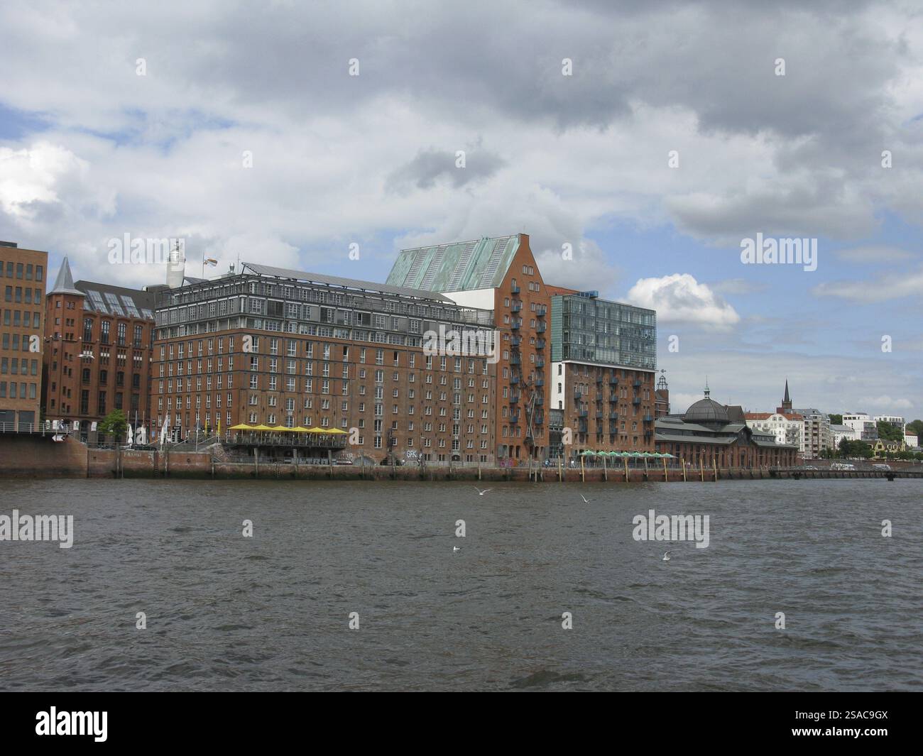 Warehouse buildings at the fish market in Hamburg Altona Stock Photo ...