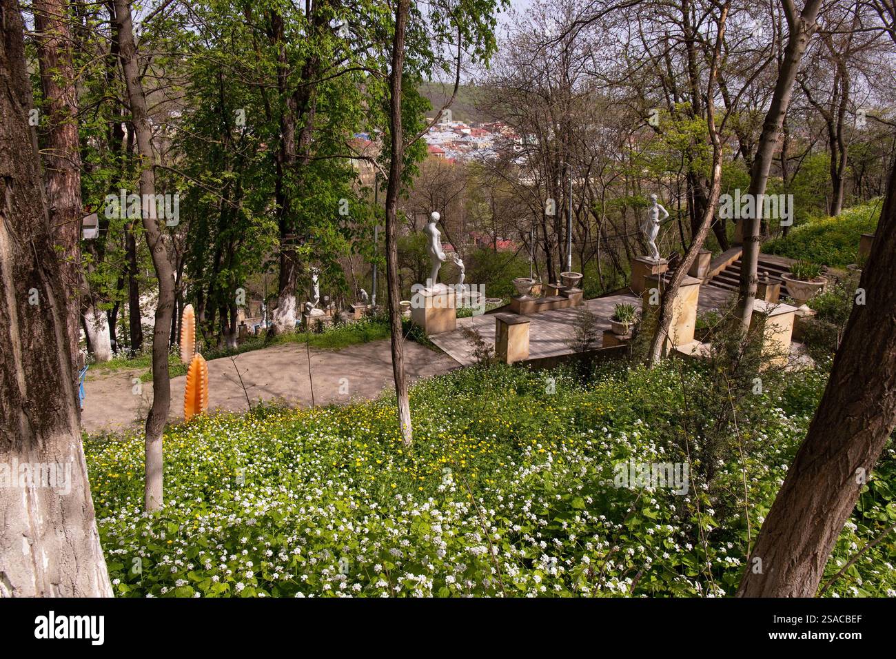 Nizami hi-res stock photography and images - Alamy