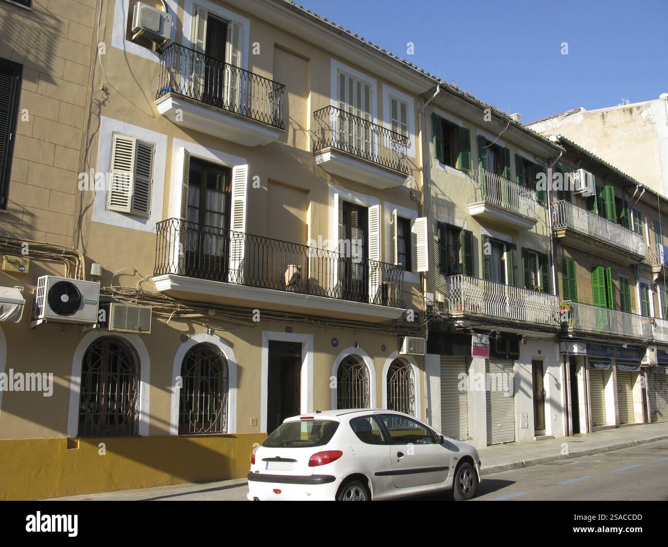 Old building in Palma de Majorca Stock Photo - Alamy
